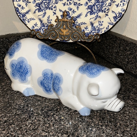 Vintage | Accents | Vintage Porcelain Pig | Poshmark